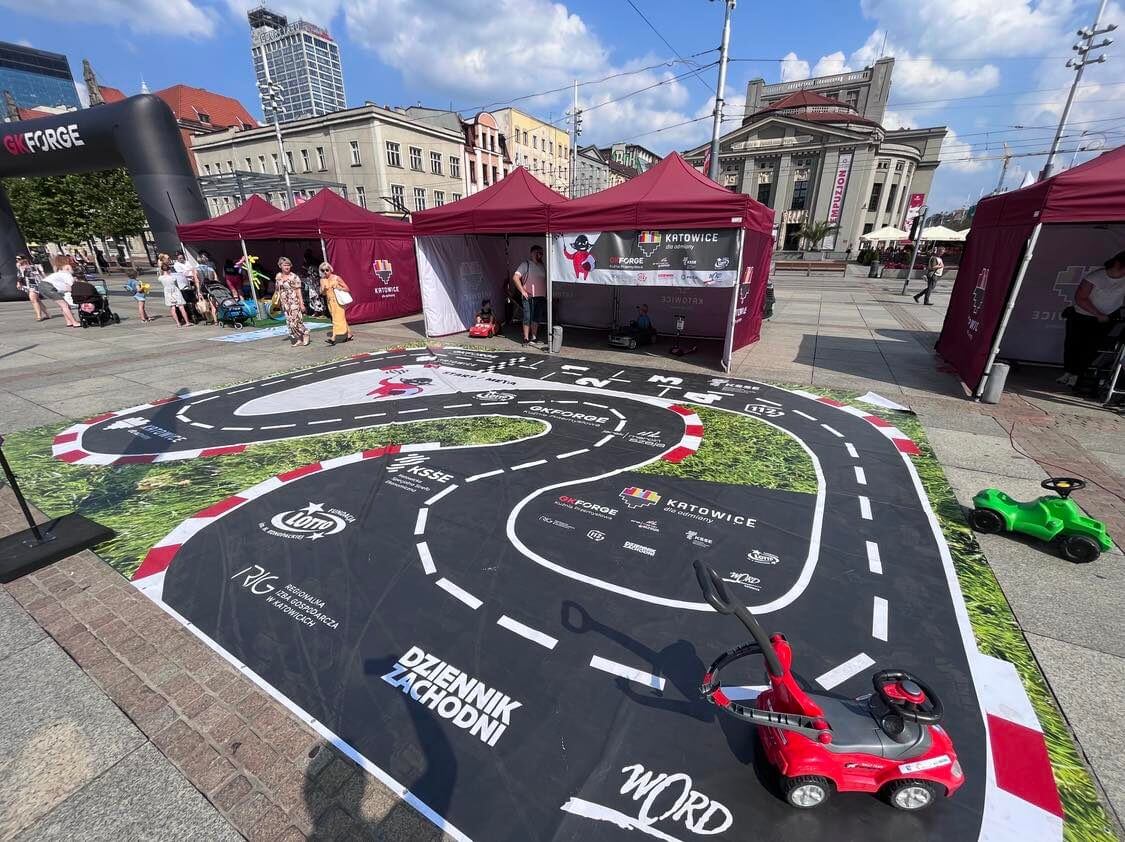 W najbliższy weekend kolejne pikniki z Bebokiem Rajdusiem – Kokociniec.pl